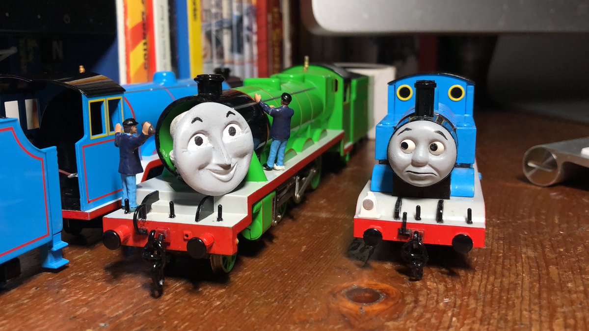 “Eerie”King02 👻 @EdwardKing02 Timeline, The Visualized Twitter (Analytics)