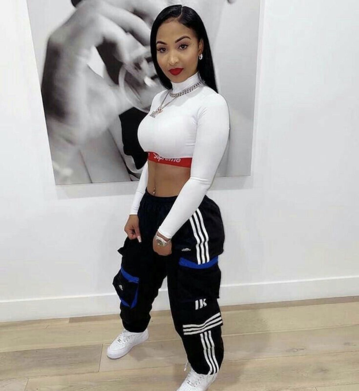 🖤🤍••certified••🖤🤍 On Twitter Penny Pov I Got Up And Put On Pic I