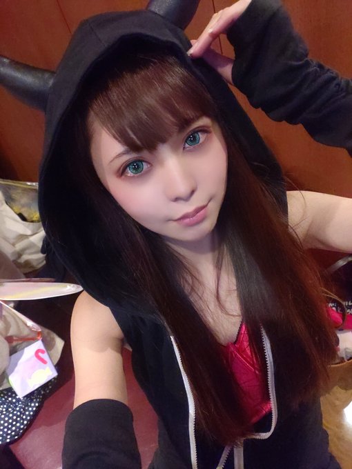 Twoucan - アイダユキコ (@aida_y)