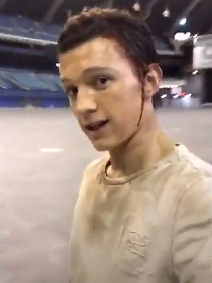 Todd Hewitt Chaos Walking