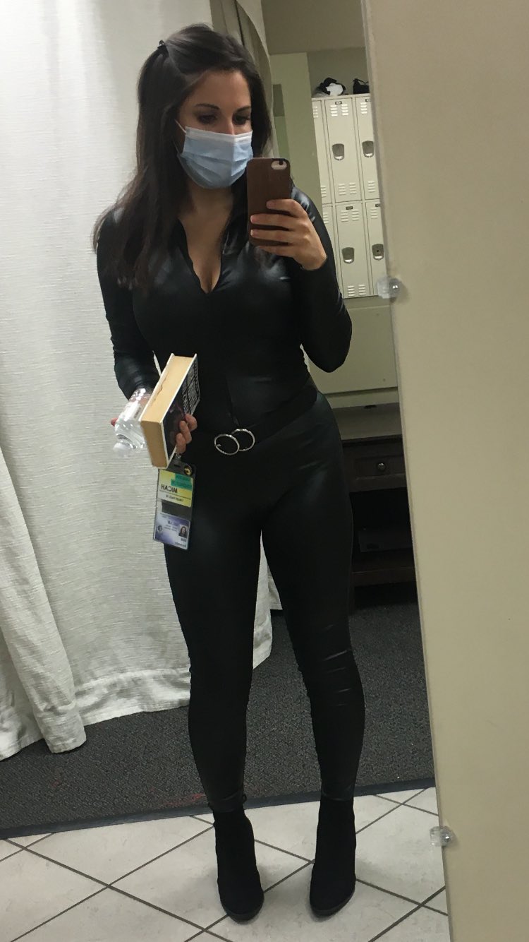 Austin Powers Vanessa Costume