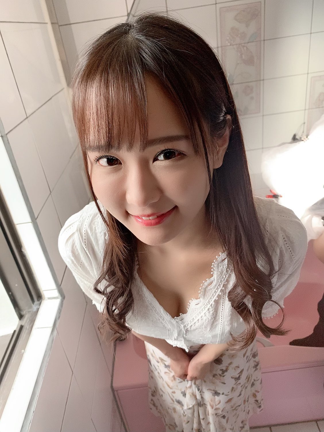 広瀬なるみ／Narumi Hirose on Twitter: "5万人ありがとう〜！！♡♡ #なるにゃん https://t.co ...