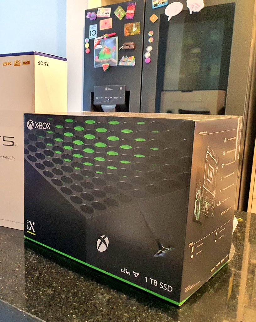 đ§đđˇđđđ đ´đ§đ˘đđđ ď˝Ľďž On Twitter LlegĂł El Xbox Que Voy A Rifar En