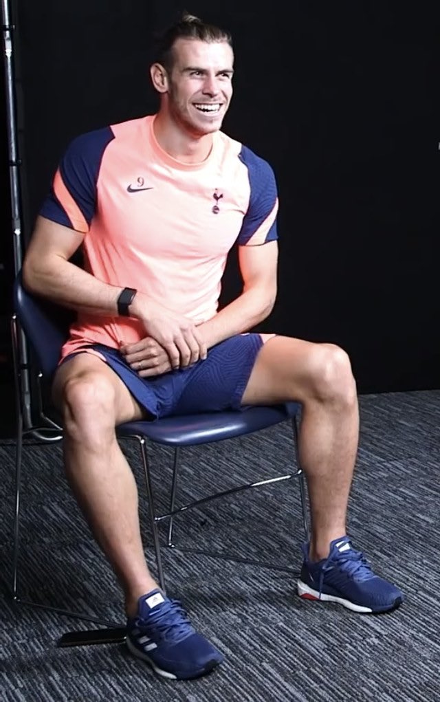 👑 on Twitter: "Gareth Bale’s thighs are my happy place. I would happily let him crush be with ...