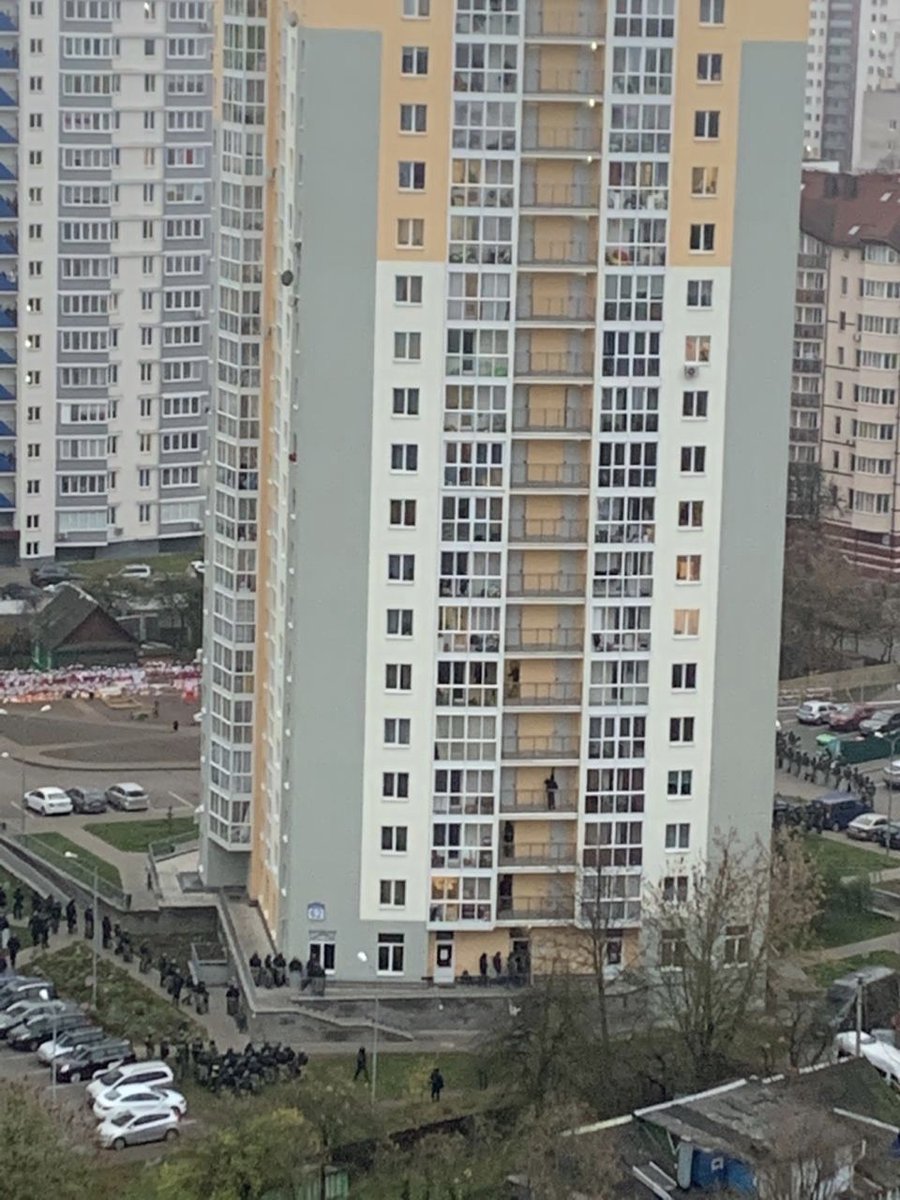 Siloviki invading the floors of one of the houses on Chervyakova close ...