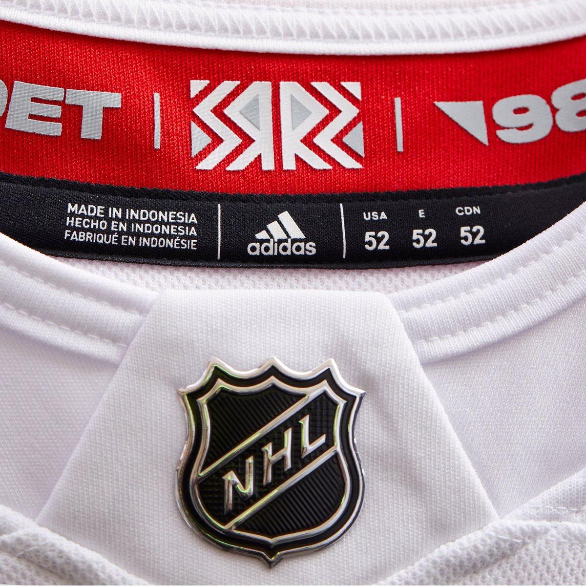 Red Wings Reverse Retro teaser from their Twitter : r/hockeyjerseys