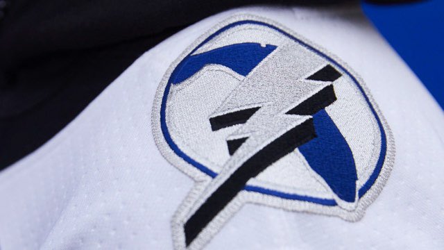 Tampa Bay Lightning Reverse Retro Preview : r/hockeyjerseys