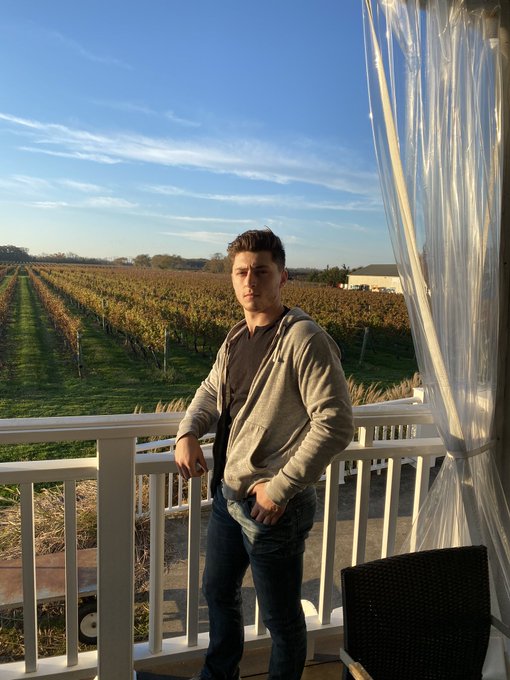 TW Pornstars - Mak Aarons. Pictures and videos from Twitter. Page 11