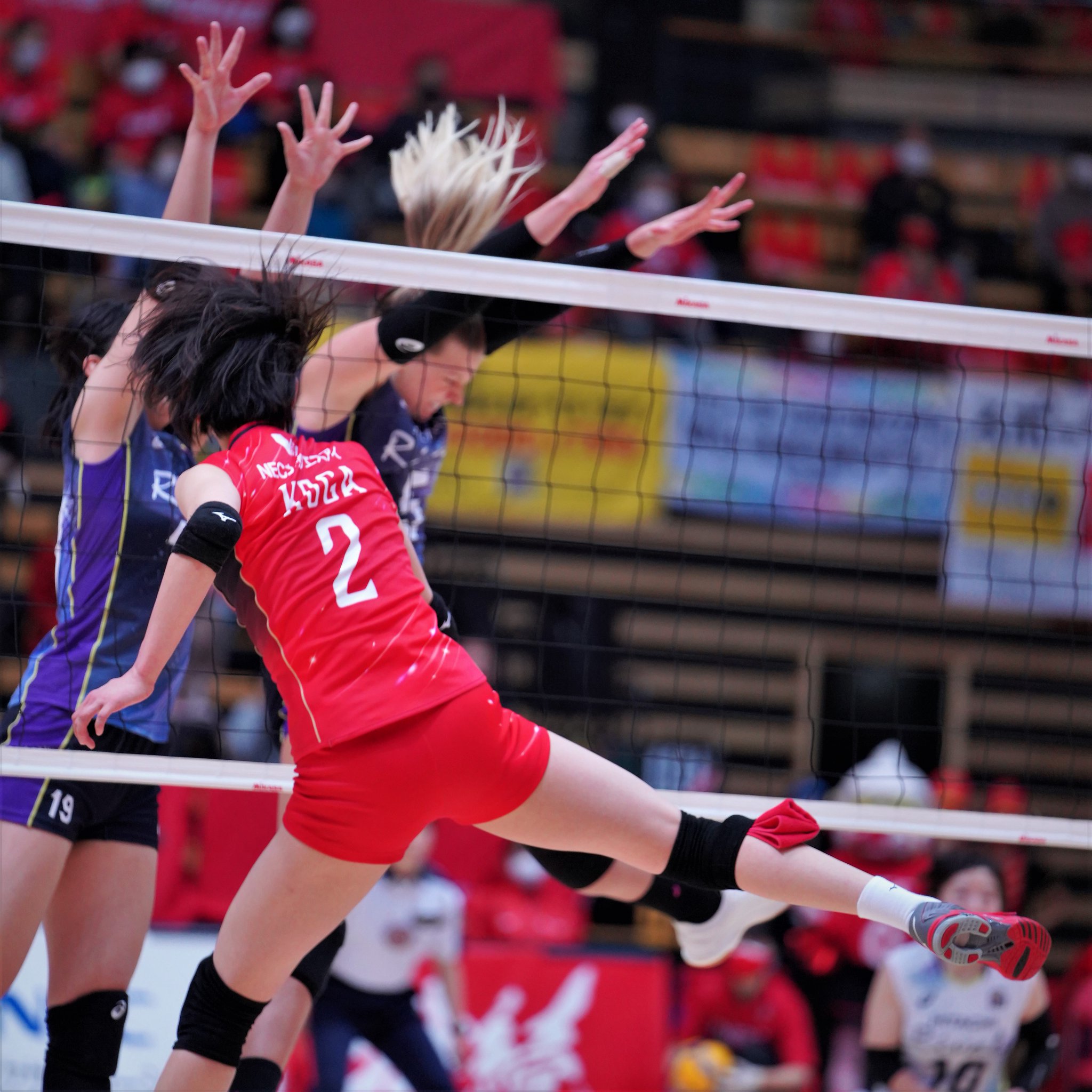 てつ on Twitter: "#古賀紗理那 選手 #SarinaKoga #NECレッドロケッツ #volleyball #vリーグ #Vリーグはバレーだよ 2020.11.15 #大田区 ...