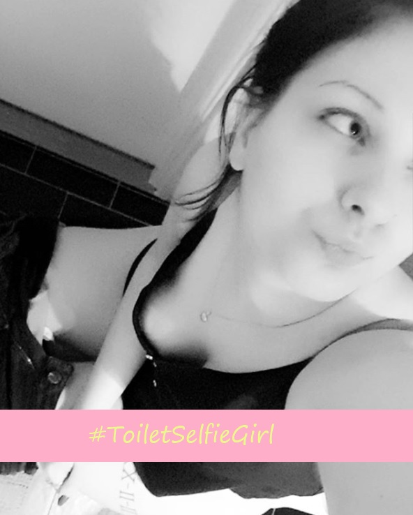 ToiletSelfieGirl on Twitter: "Pooping before I go on a date. ☺️ #ToiletSelfieGirl #pooping #poop ...