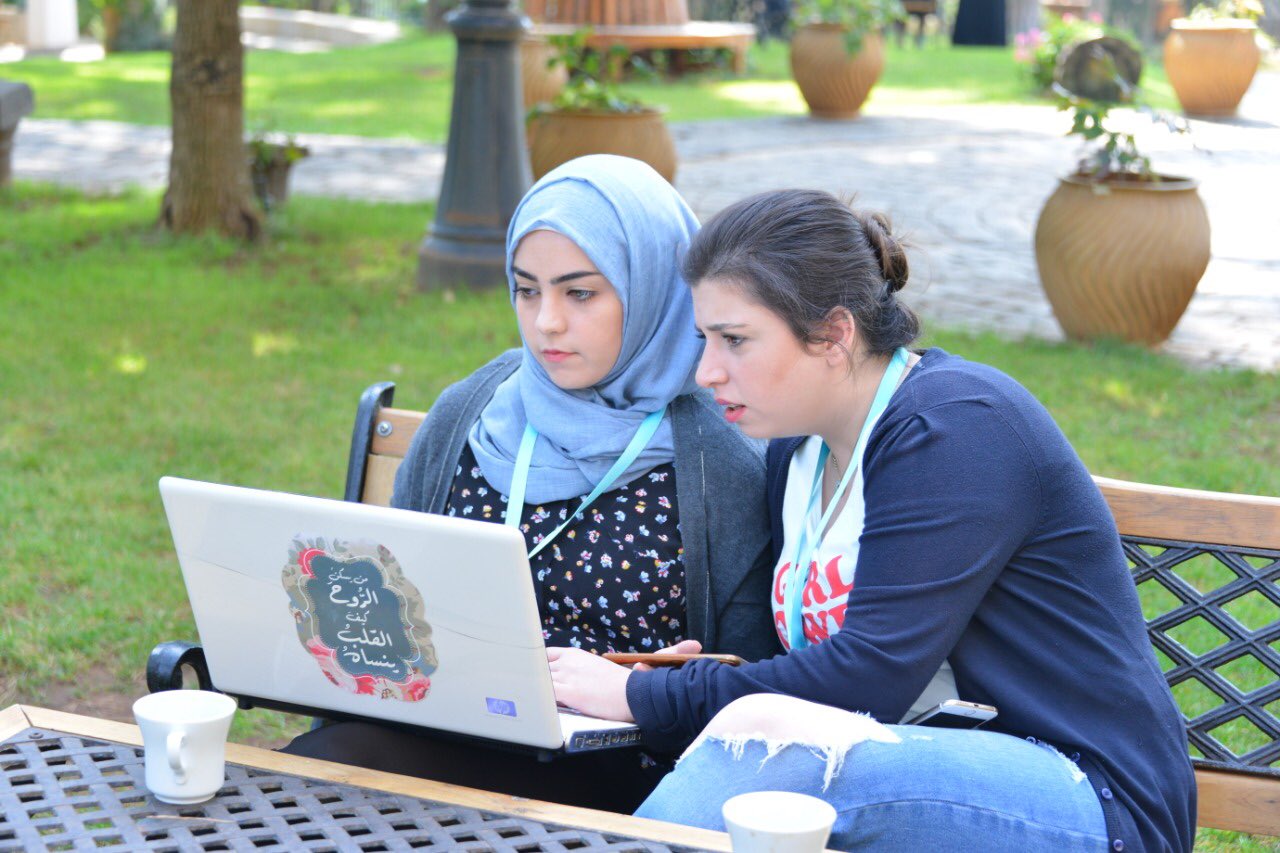 Arab Dev't Portal on Twitter: "Meet the #visualizers from previous camps behind the scenes ...