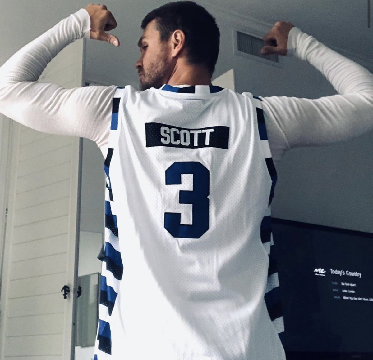 Quand l’acteur Chad Michael Murray retourne dans la peau de Lucas Scott ...