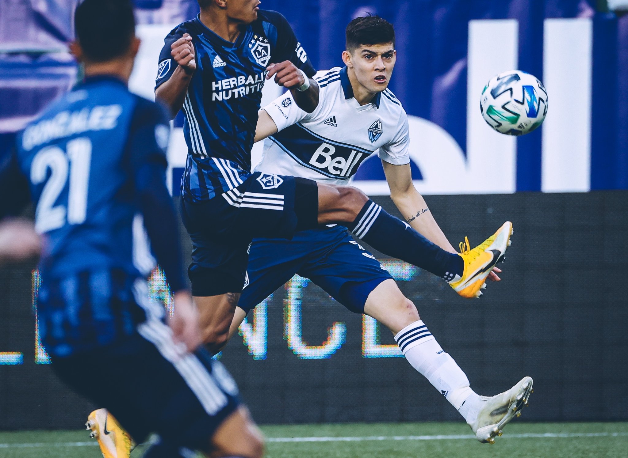 Legión Chilena 🇨🇱 on Twitter: "🇺🇸 Major League Soccer Vancouver Whitecaps 3-0 Los Angeles Galaxy ...