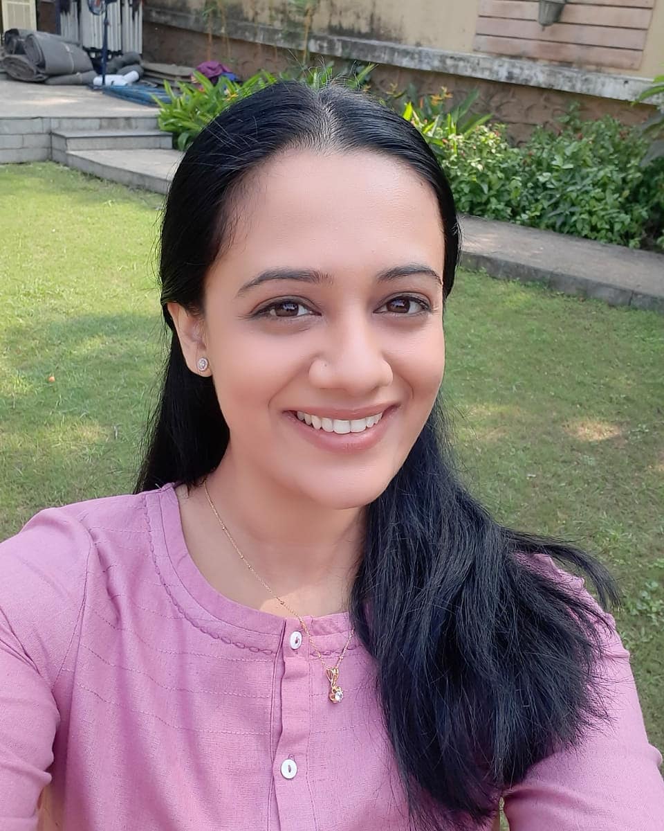 Spruha Joshi Wallpapers