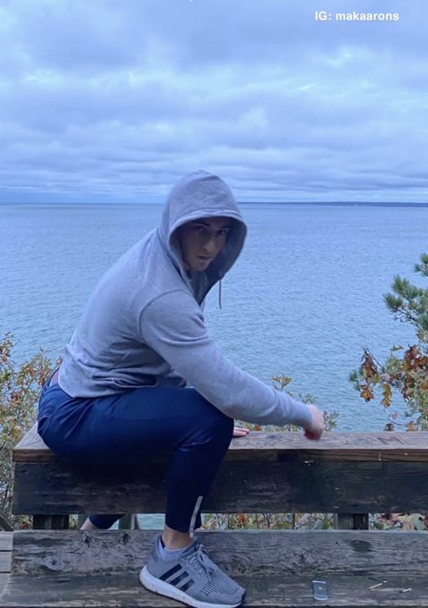 TW Pornstars - Mak Aarons. Pictures and videos from Twitter. Page 10