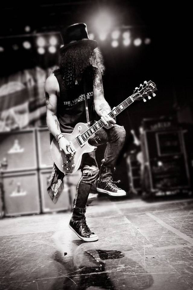 Slash Wallpaper