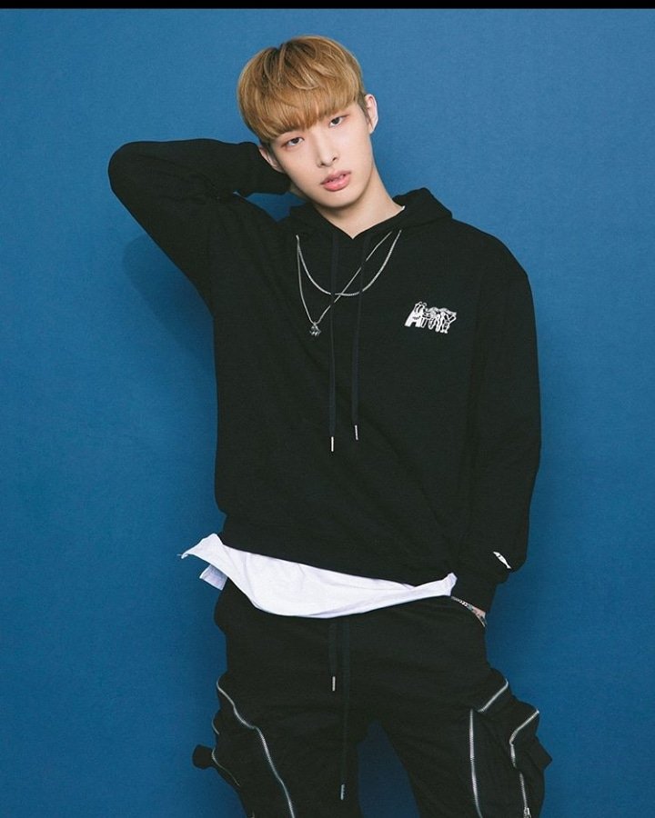 Official.ATEEZ.Mingi_ (@official_mingi) / Twitter