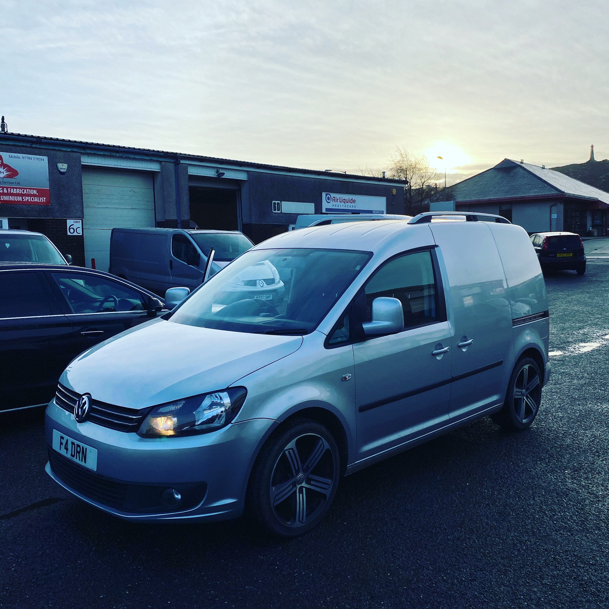 Vw Caddy Lowered | atelier-yuwa.ciao.jp