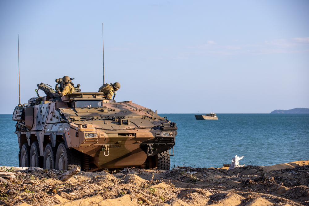 2nd/14th Light Horse Regiment recently took the new Boxer Combat ...