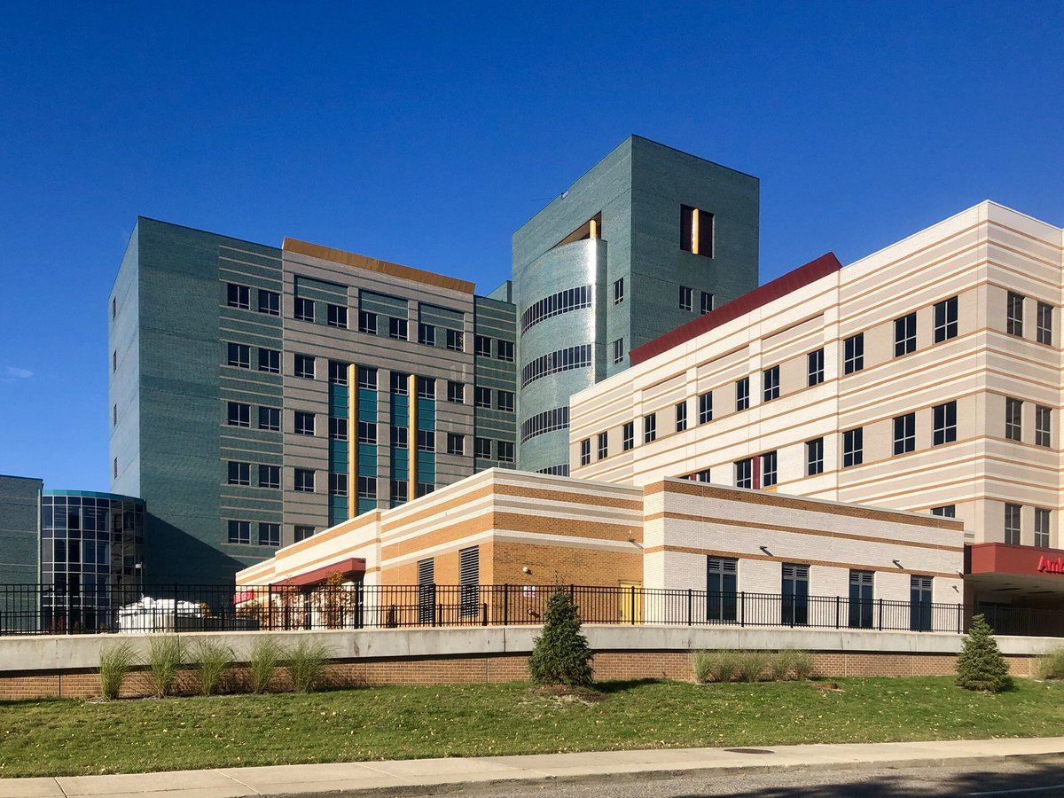 Smith Hinchman & Grylls, John D. Dingell VA Medical Center (1996 ...