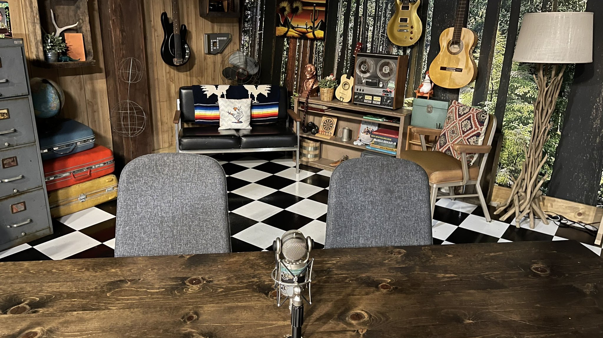 Good Mythical Morning Set