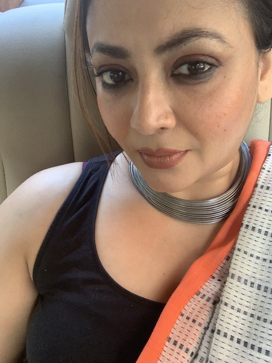 Sreelekha Mitra's Instagram, Twitter & Facebook on IDCrawl