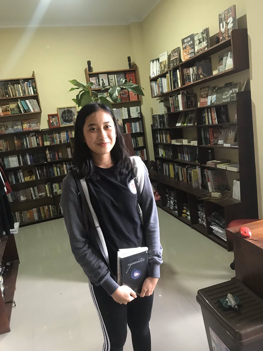 kumpulan OOTD rang-orang ke bukuakik https://t.co/9dTT8exV74 (A trit) 1. @jasonranti 2. @iidmhd ...