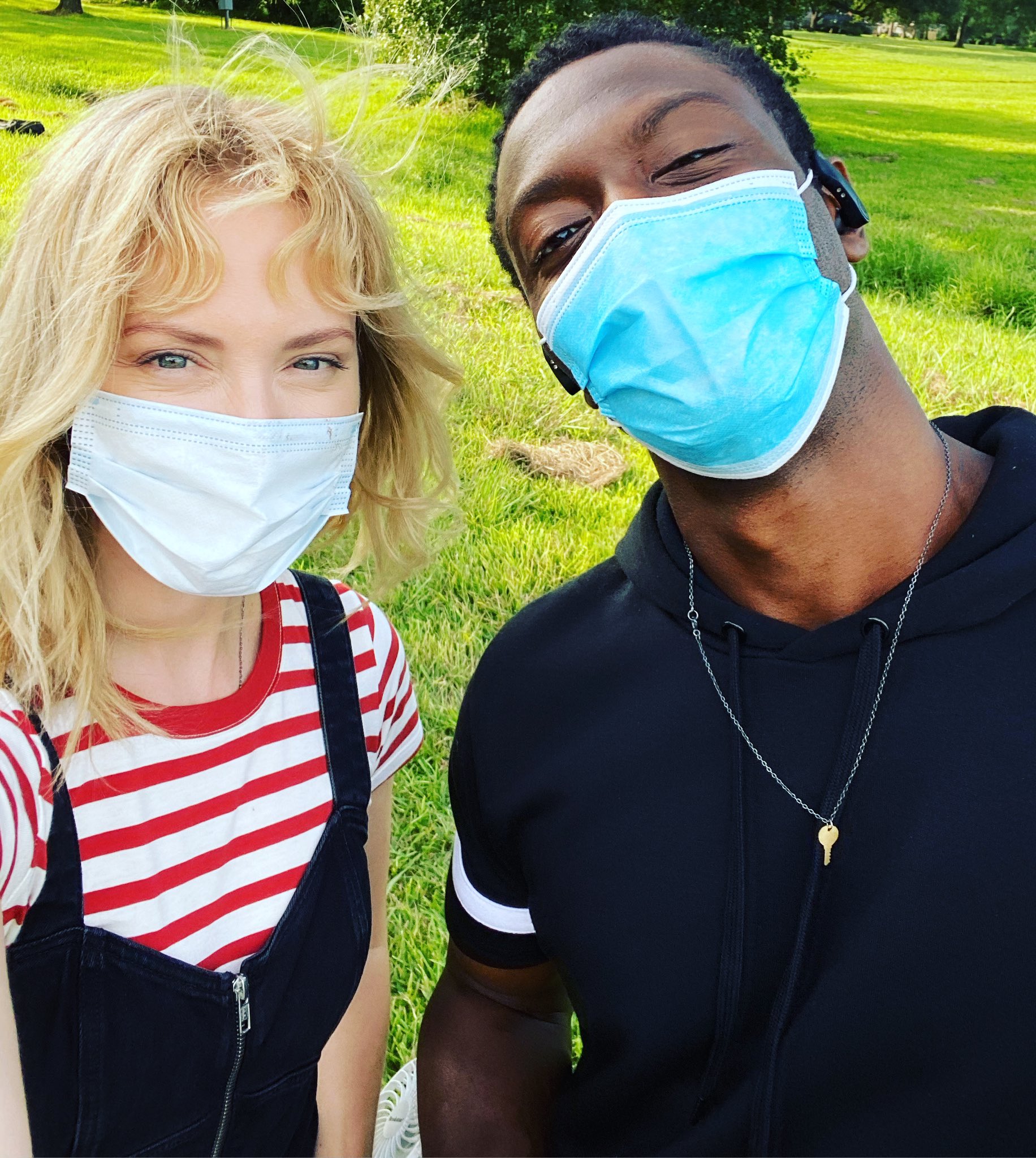 Beth Riesgraf And Aldis Hodge Dating