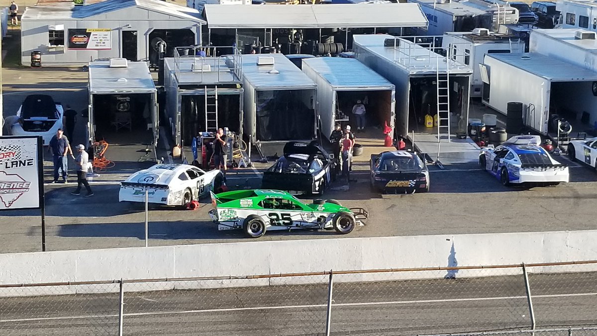 [OT] Bobby Labonte racing a Tour-Type Modified at Florence : r/NASCAR