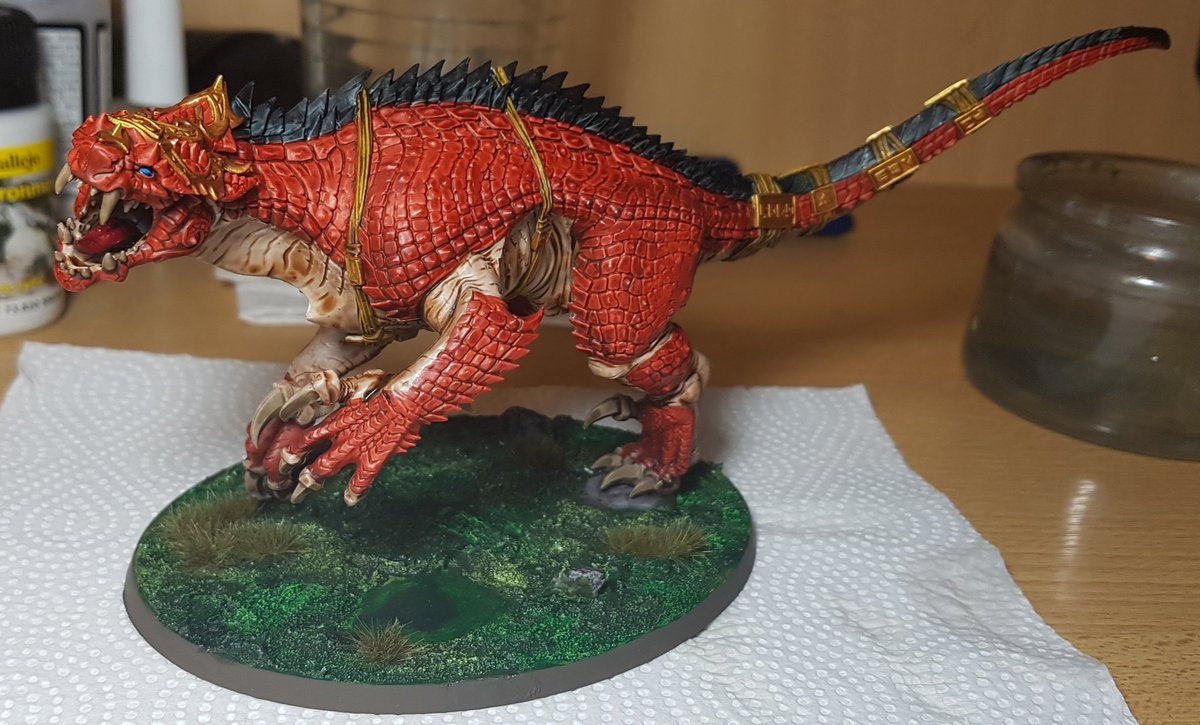 Managed to finish this big boy carnosaur just in time for my birthday ...