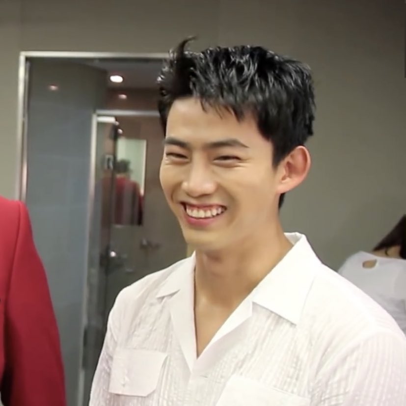 Taecyeon Teeth