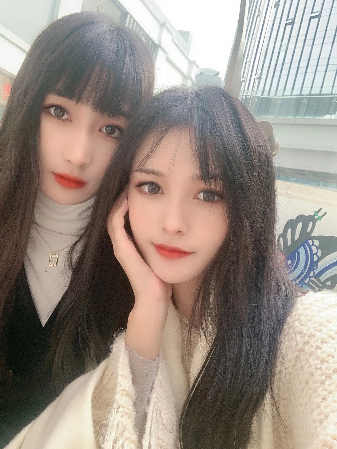 搁浅的鱼 On Twitter 婚后生活 4p 酒后乱性 性爱 口交 颜射 吞精 乳交 二龙入洞 自慰 调教露出 现在除了老公和公公,和别人做的越来越少了,生活的重心