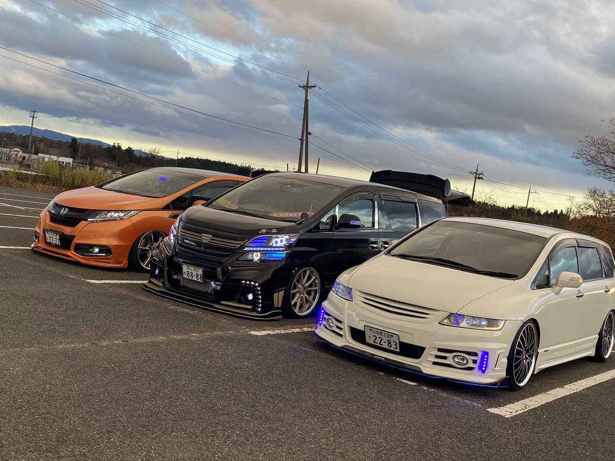 ヴェル (@ROWEN_VELLFIRE) | Twitter
