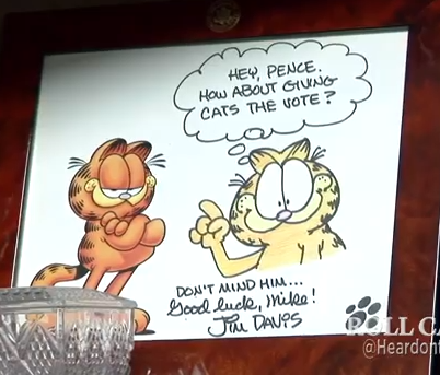 Deflated Garfield @flatgarf Timeline, The Visualized Twitter (Analytics)