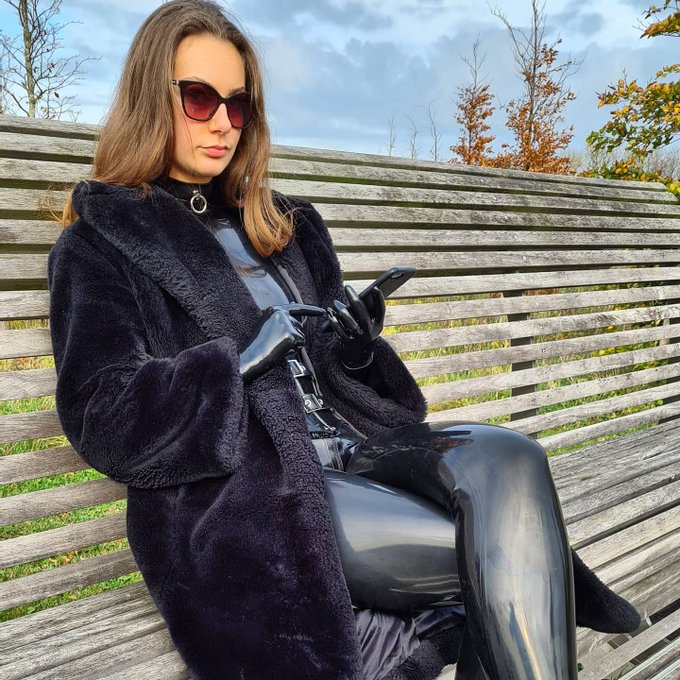 TW Pornstars - AmazonEve. Pictures and videos from Twitter.