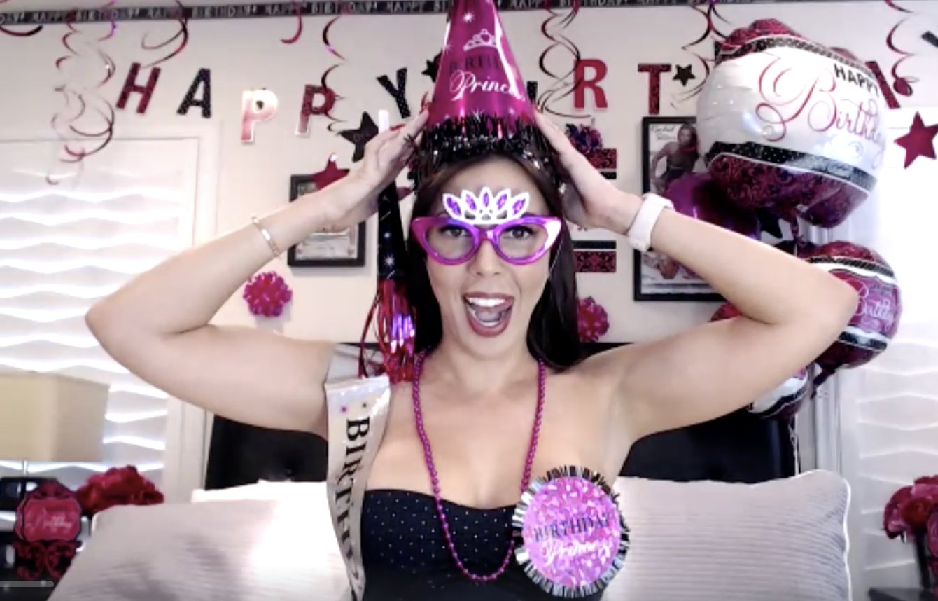 TW Pornstars - Rachel Starr. Twitter. It's my BIRTHDAY!!!! 🥳🥳 Make sure you get your raffle ...