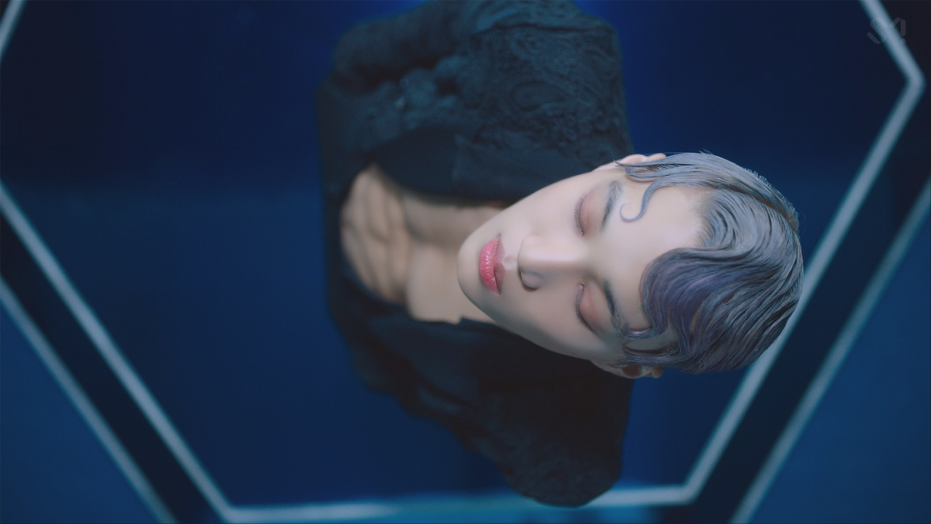 EXO on Twitter: "KAI 카이 '음 (Mmmh)' MV Teaser KAI 카이 The 1st Mini Album [KAI (开)] 🎧 2020.11.30 ...