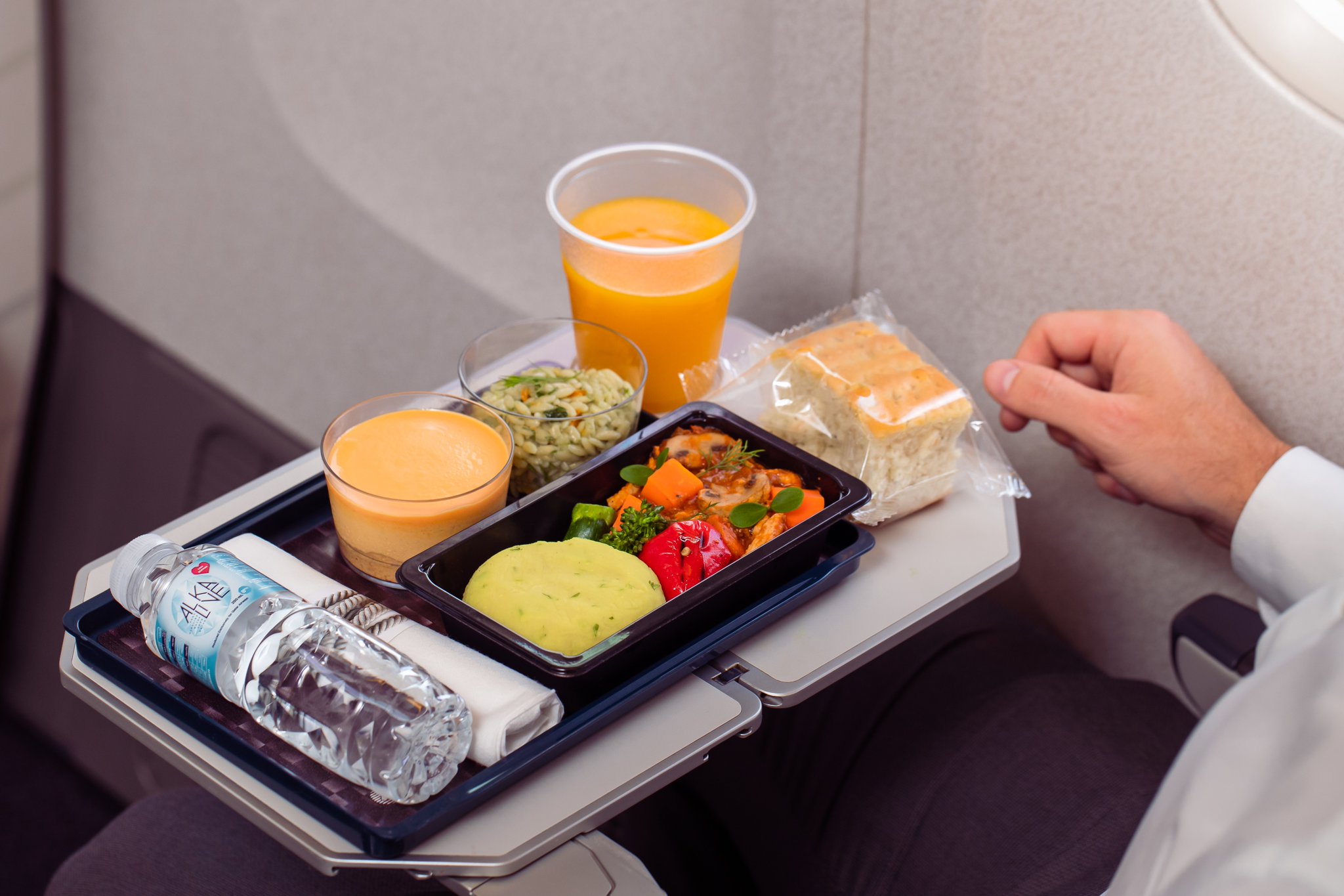 Qatar Airways Economy Class Food