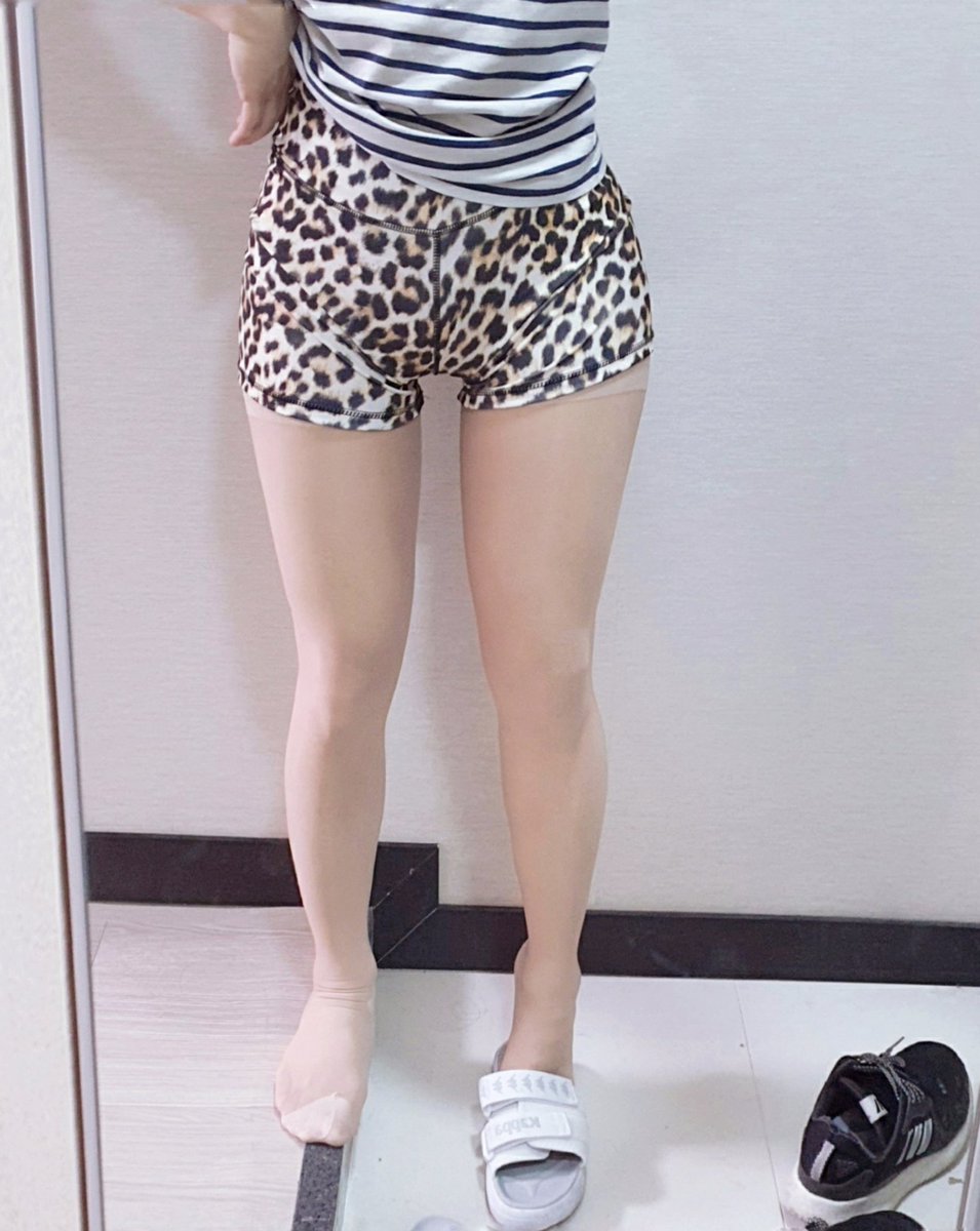 5분만에 하는 핫팬츠 업! ㅋㅋ GOBUGI🎀 @gobugi0