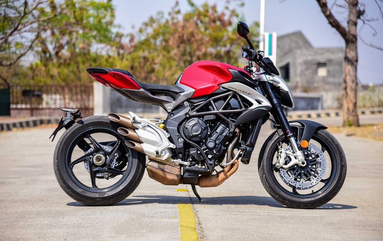 Ajith In Mankatha Bike Race