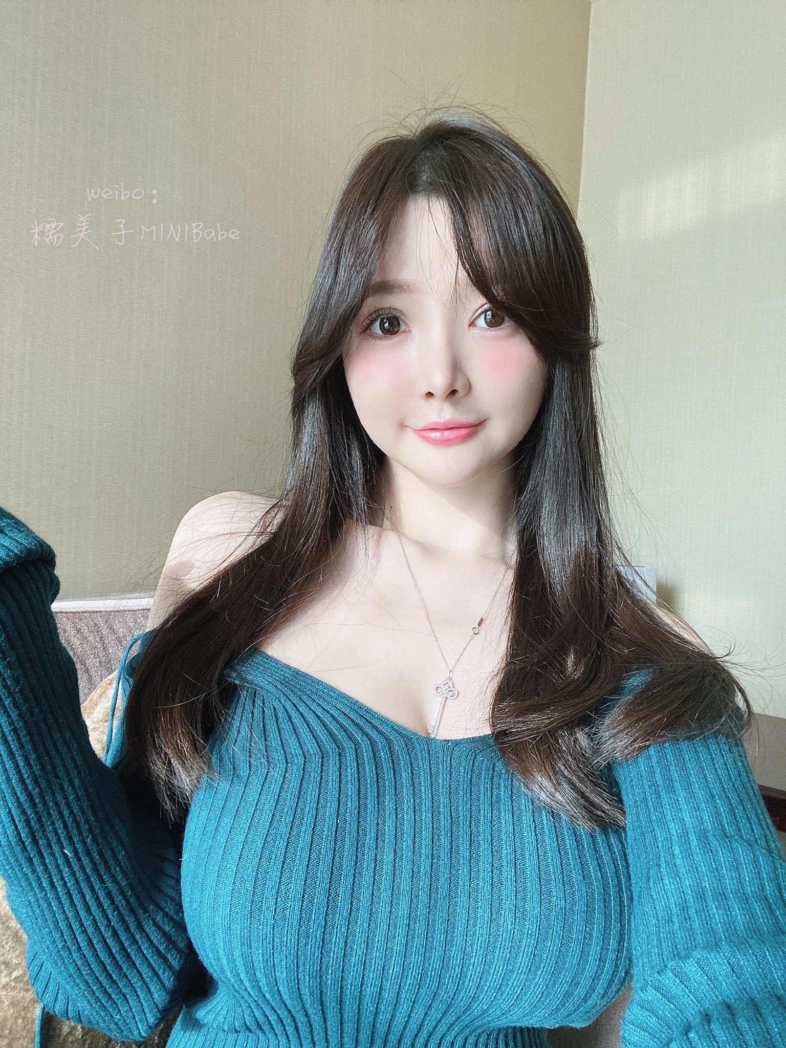 糯美子minibabe On Twitter 近日有些甜,想0 5倍速播放最近的日子😘 Mjcvrlue5u