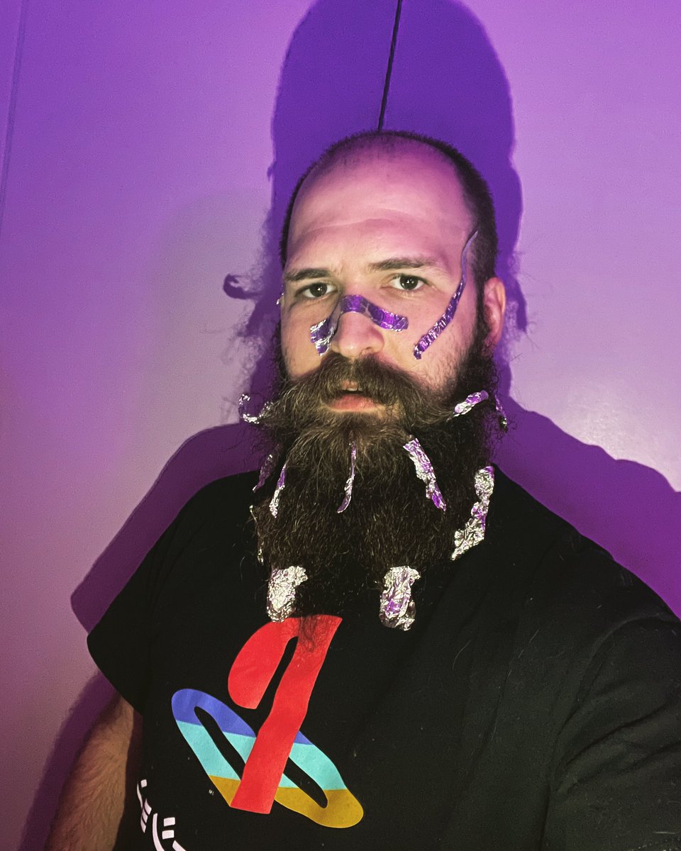 Christopher Garner (@RoyMartiniTTV) さんのコスプレ作品まとめ (1 件) - Twoucan