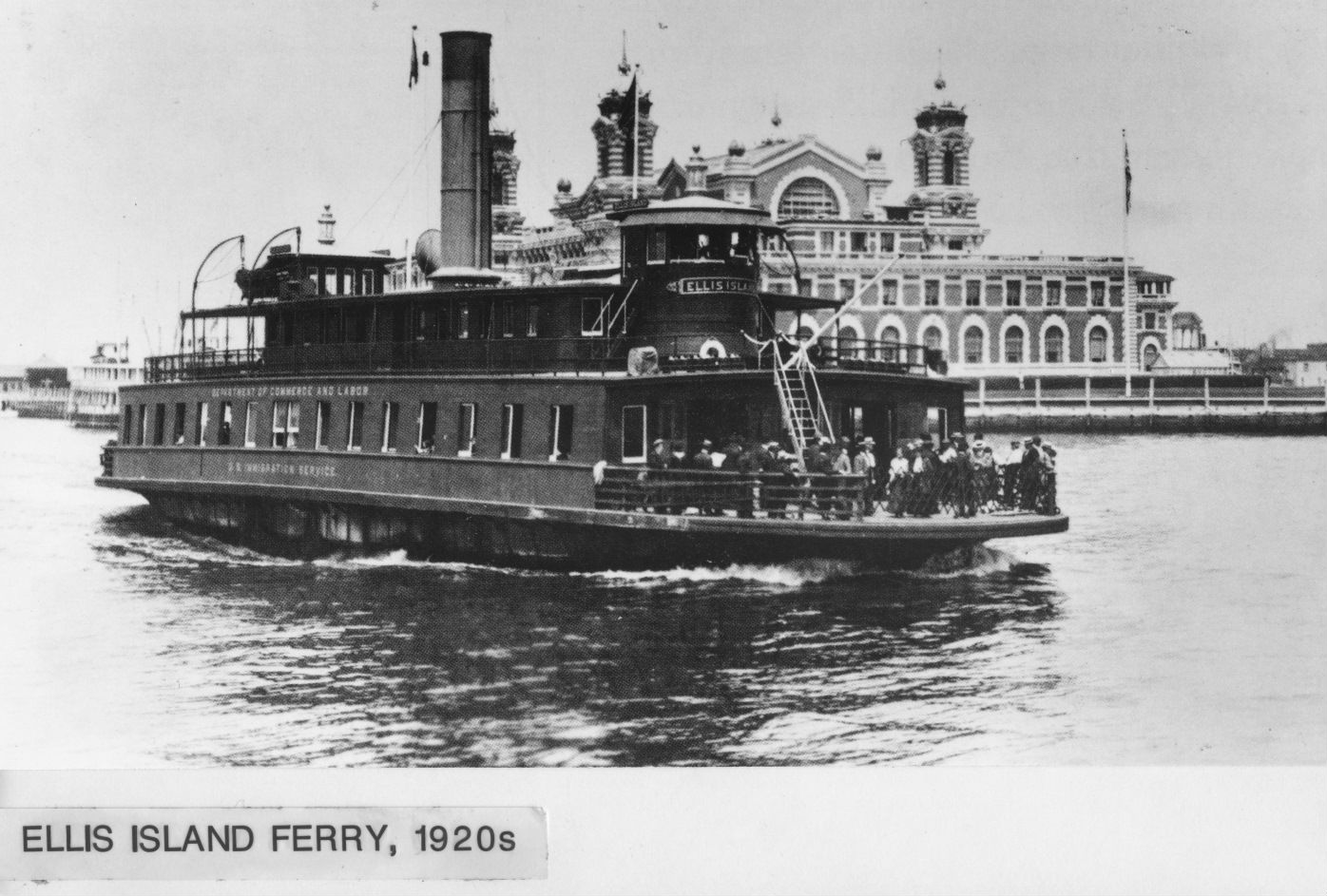 Ellis Island Immigrants Ship
