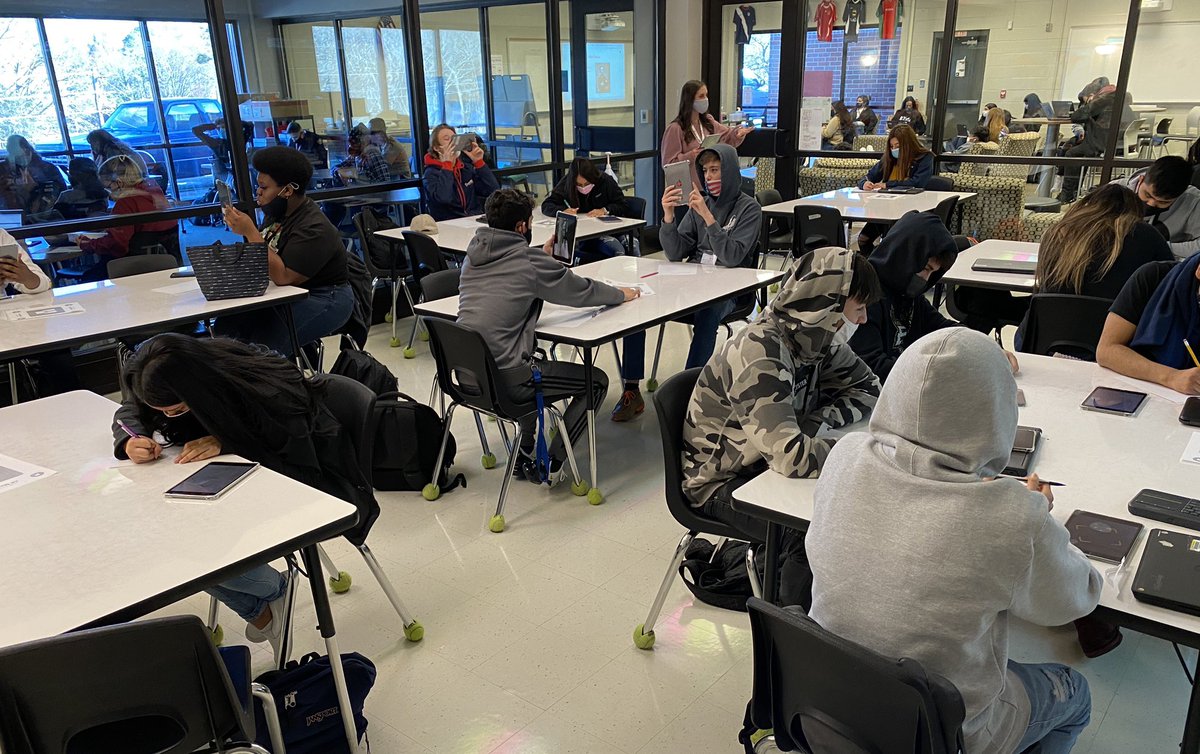 East Hall High School – East Hall High School