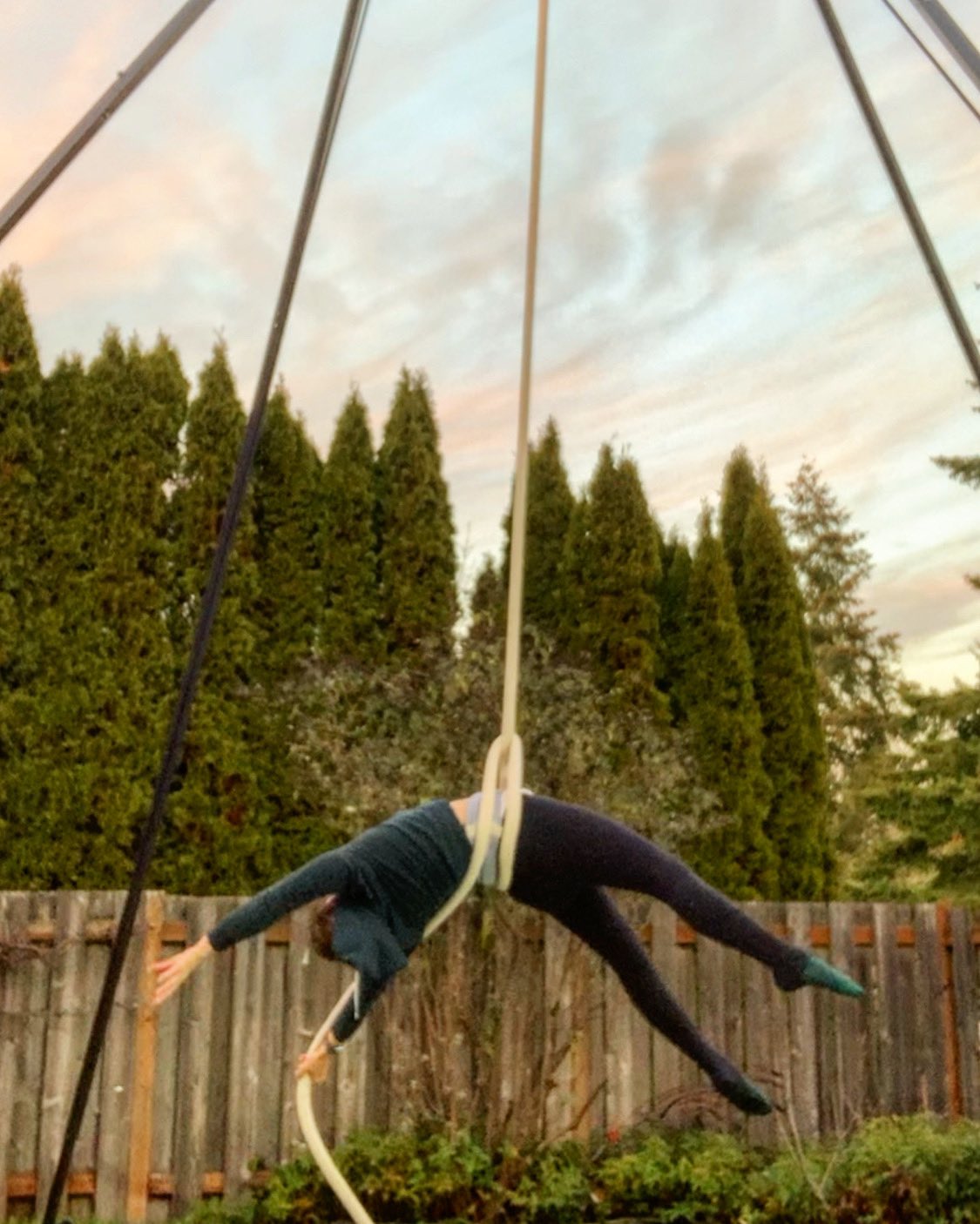 Circus Mobility on Twitter: "Incognito rope. https://t.co/Za4TmWquR0" / Twitter