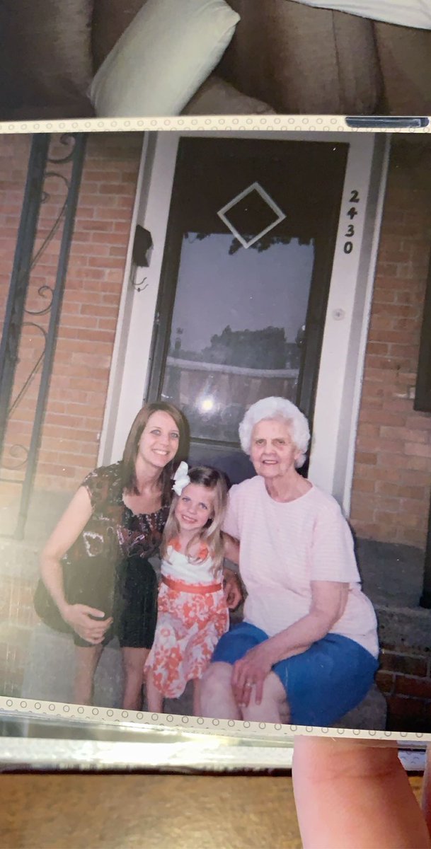 emmi connor (@emmi_connor) | Twitter