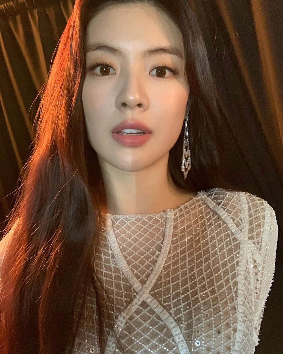 Sun Bin's Instagram, Twitter & Facebook on IDCrawl