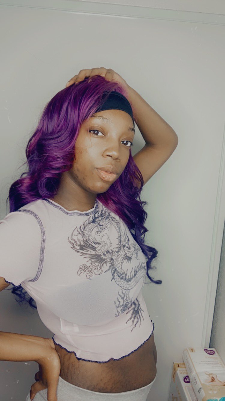 Slimm the Ruby 💋 on Twitter: "Late night flicks 💜 https://t.co/RRVB81mqGT" / Twitter