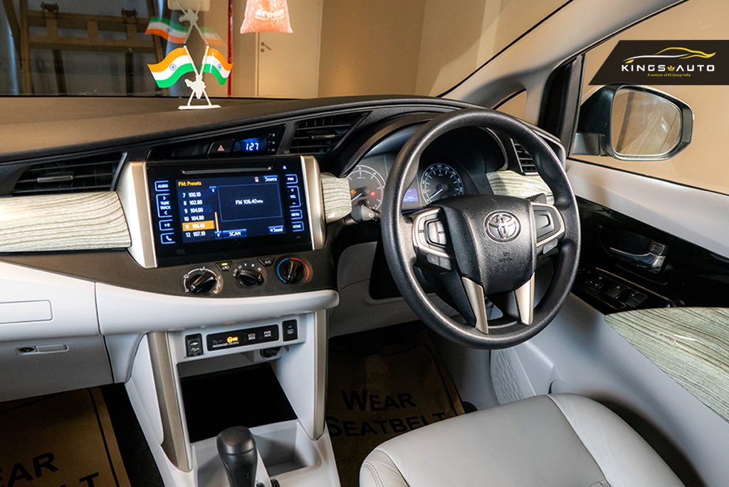 Toyota Innova G 2022 Interior