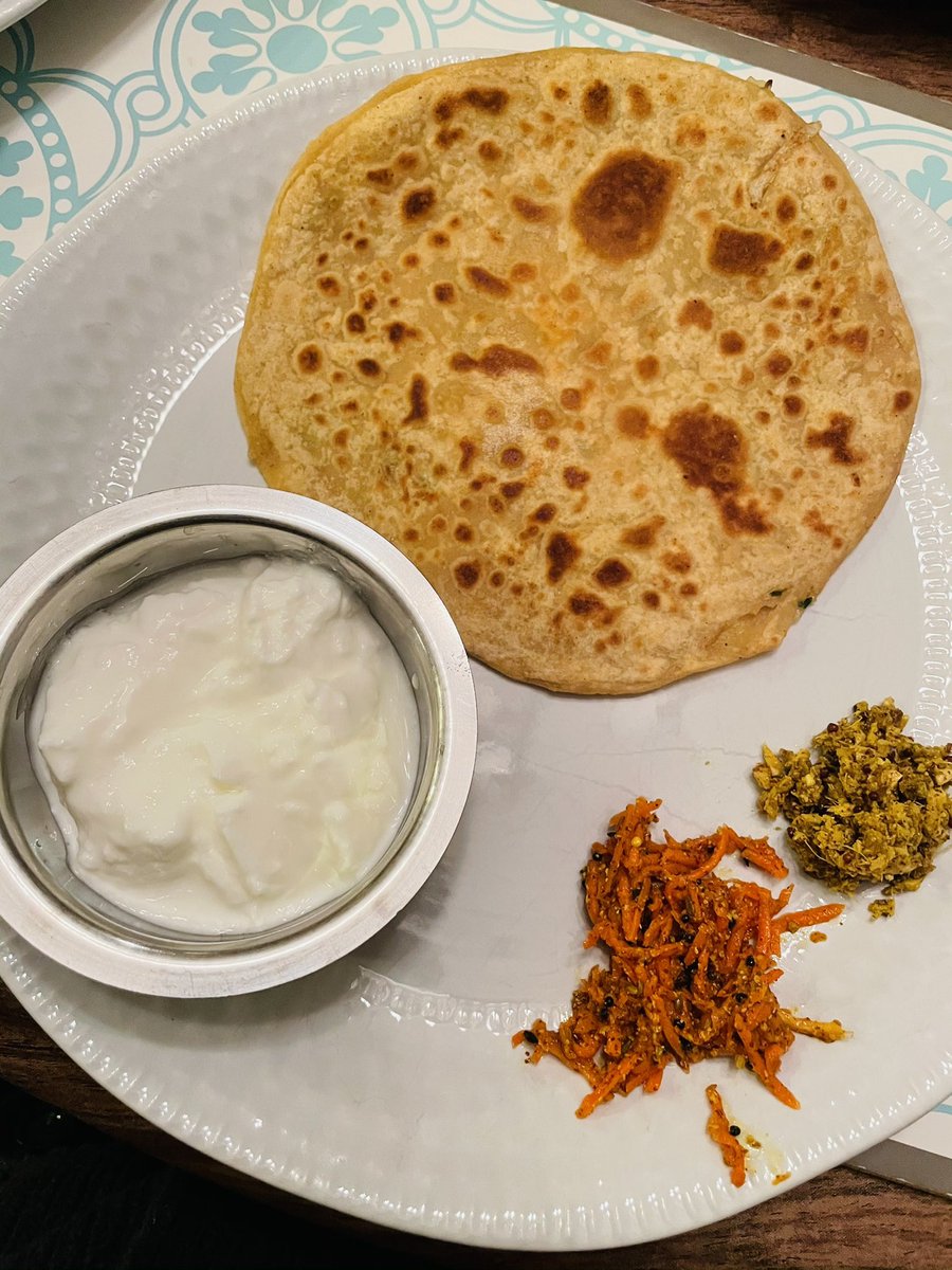 Aloo Paratha With Dahi